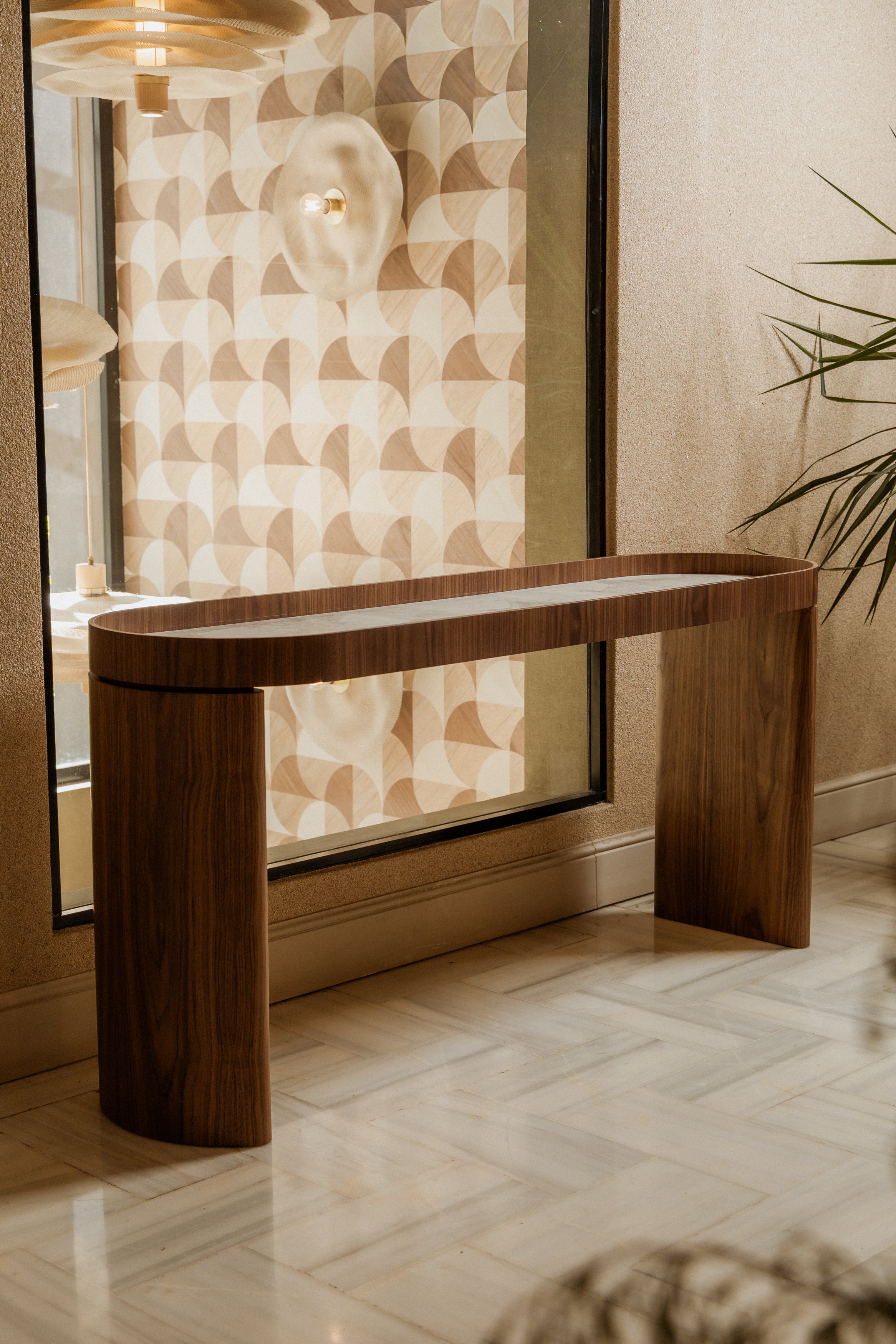 Console Ship – Velvet Home Decor